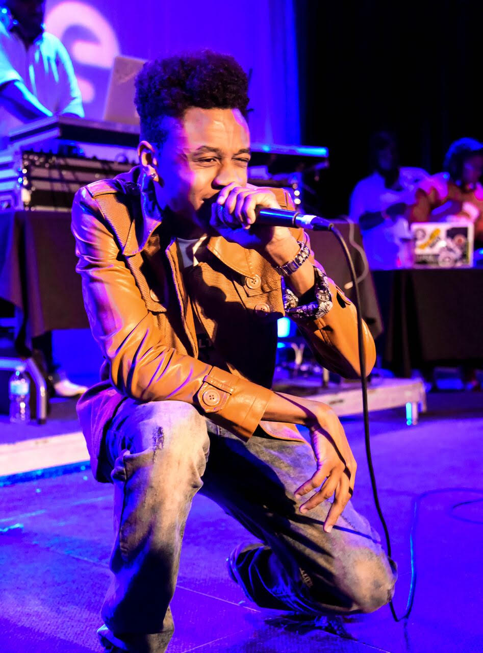 West Side rapper Bekoe gives new artists a big concert feel with ILL ...