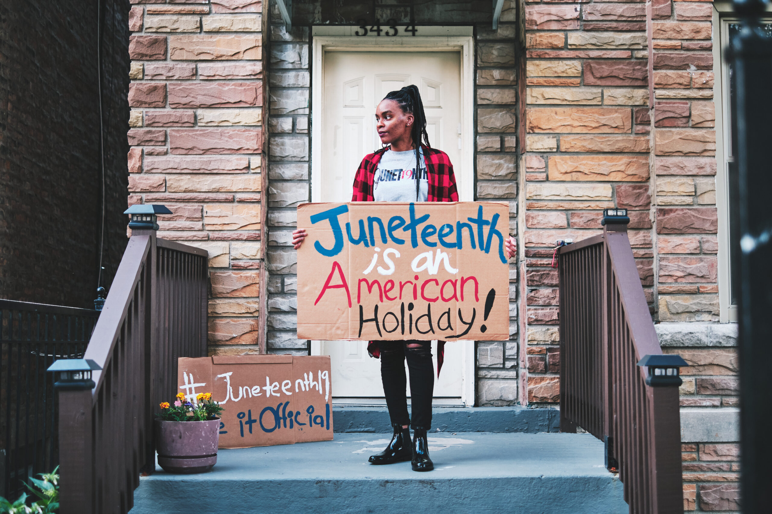Black Chicagoans are honoring Juneteenth 2020 their way with marches ...