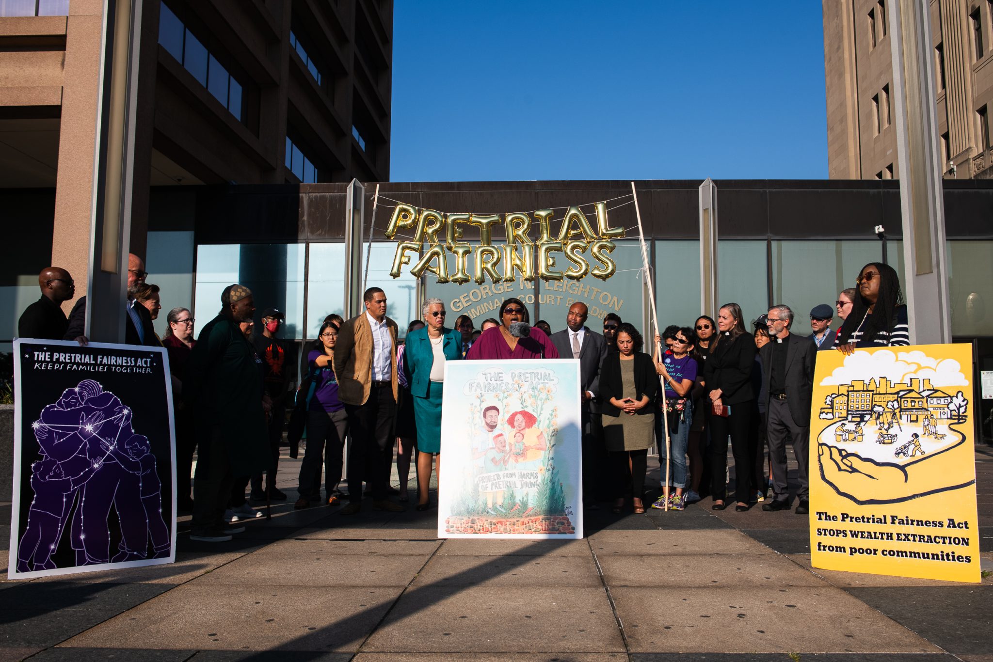 Will Illinois restore voting rights to incarcerated people? • The TRiiBE