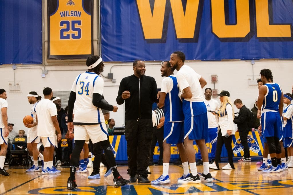 During retirement tour, Derrick Rose gave back to the city that raised ...