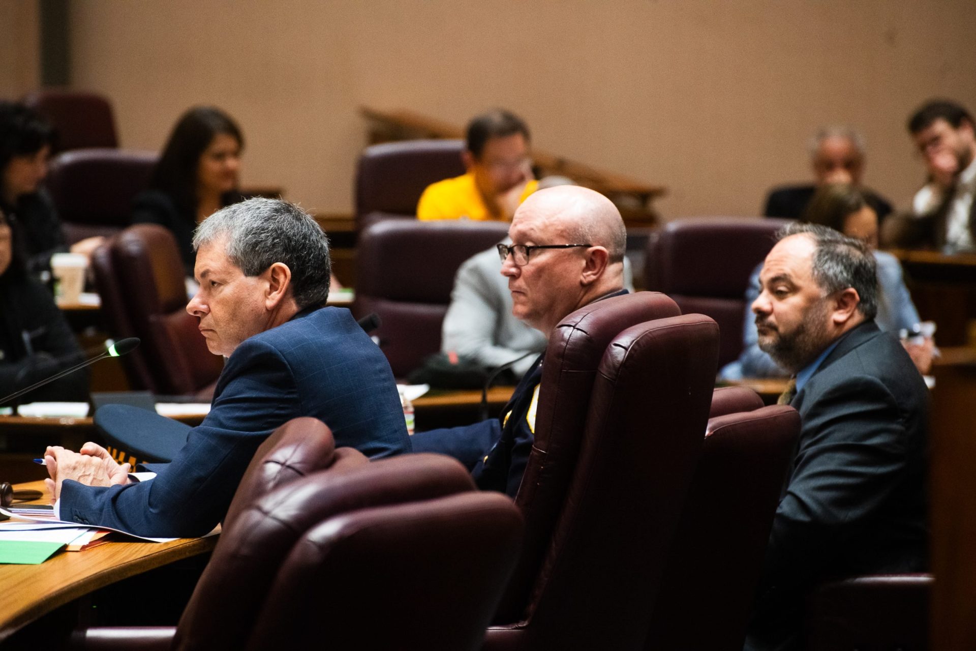 Youth curfew vote stalled in Chicago City Council’s public safety ...