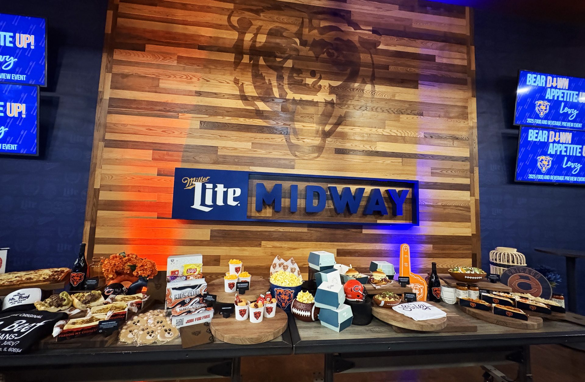 Chicago Bears preview new menu options ahead of 2025 NFL season • The ...