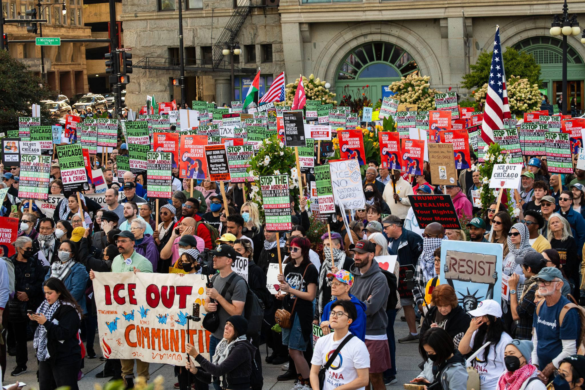 How to share your videos of ICE and other federal agents with The ...