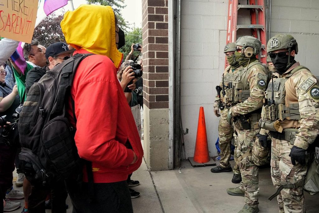 What tactics are being used to fight back against increased ICE ...