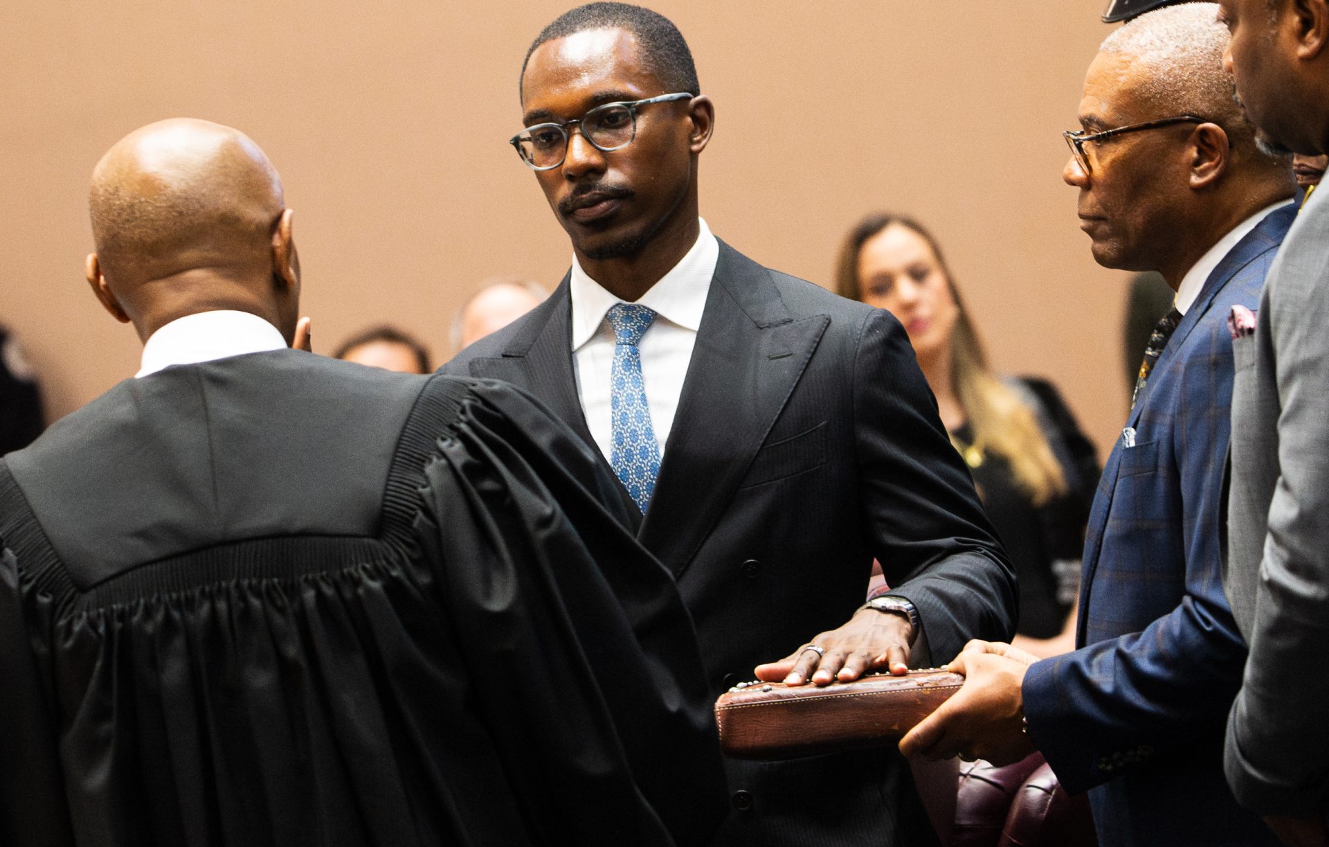 Busy City Council meeting saw Red Burnett sworn into 27th Ward ...