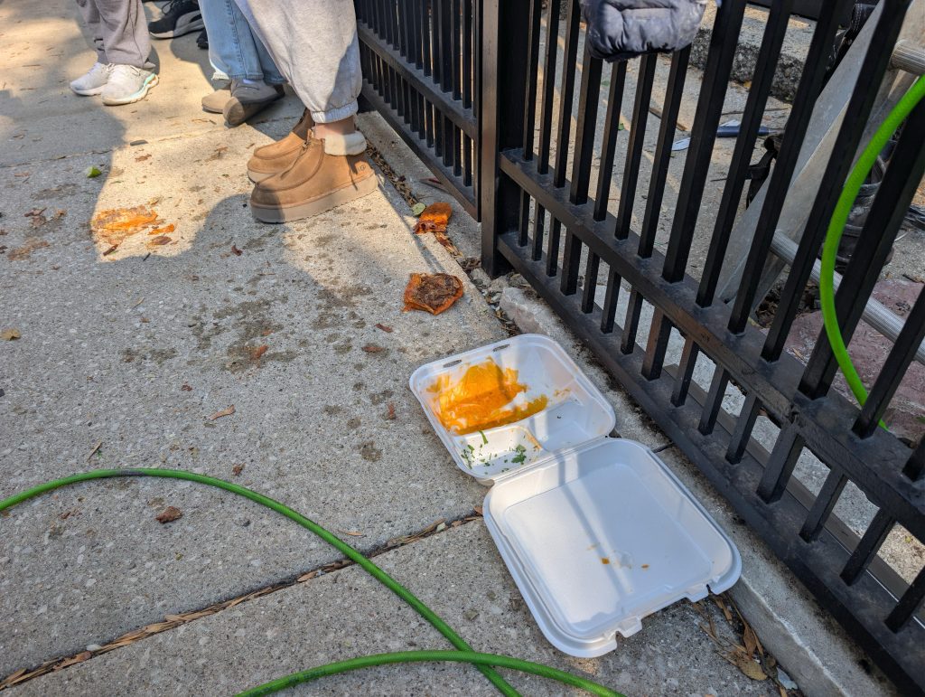 Feds detain Laugh Factory night manager, deploy tear gas in nearby ...