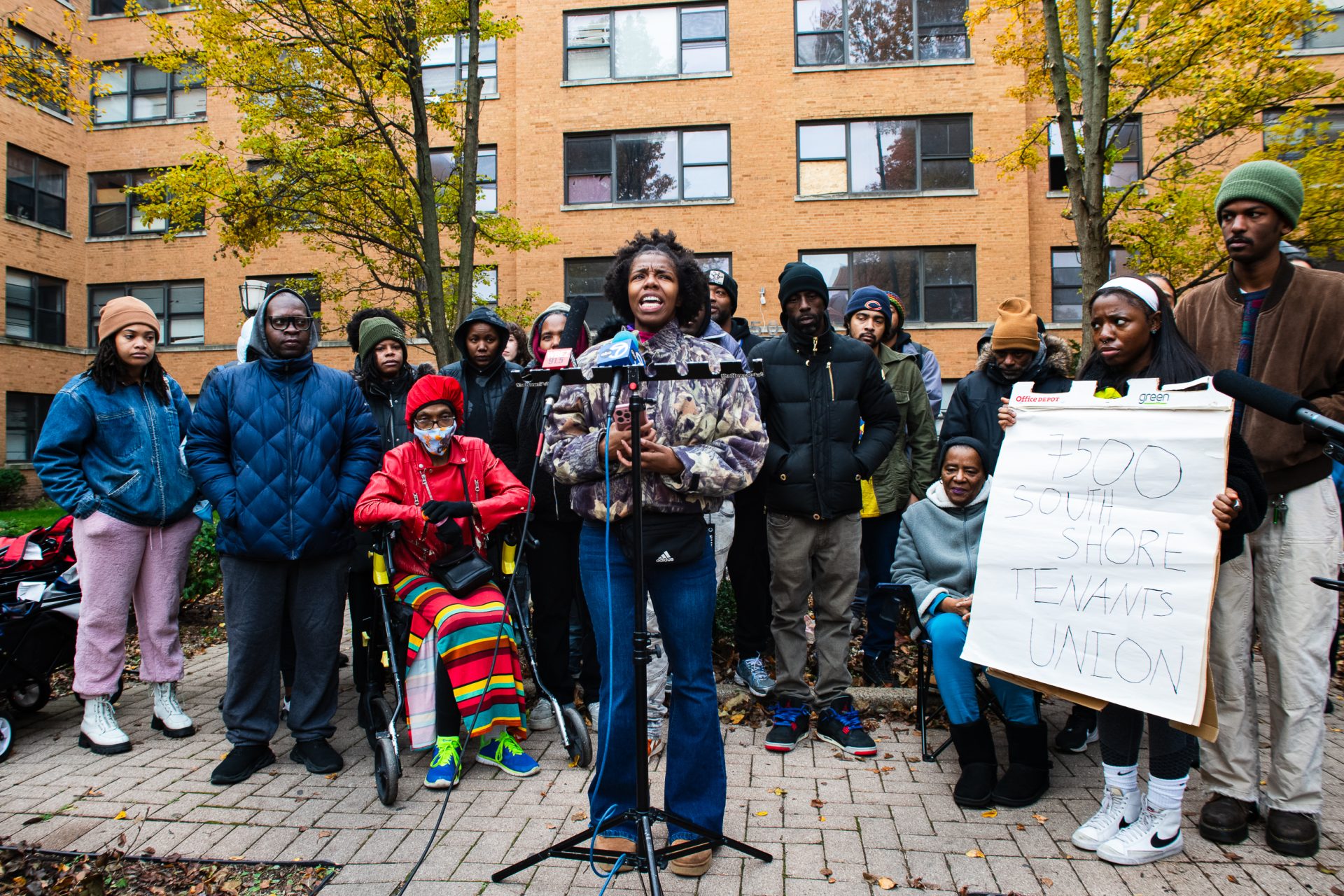 Building raided by ICE now ‘falling apart from the inside out,’ South ...