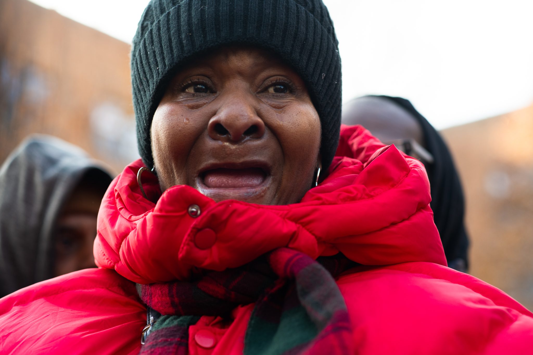 Judge: residents must move out, ICE-raided South Shore building is ...