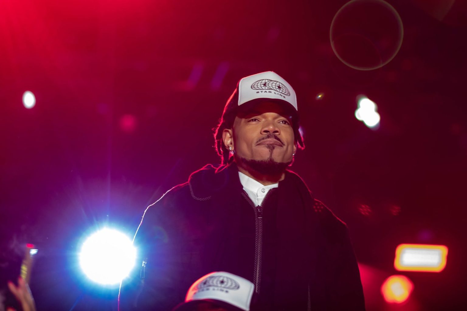 REVIEW: Chicago’s first NYE countdown felt more like a TV set than a ...