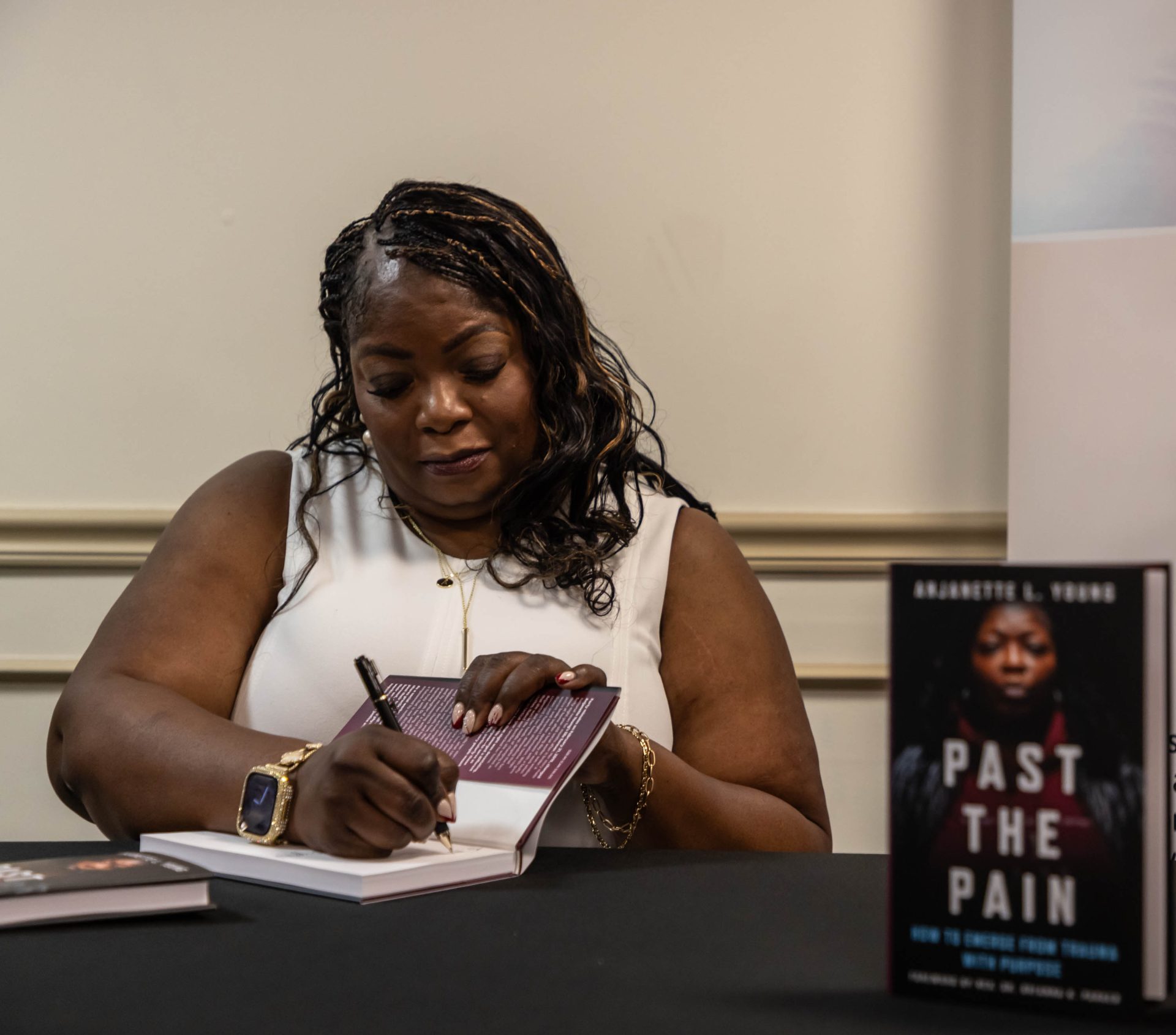 Anjanette Young’s new memoir weaves together both trauma and healing ...